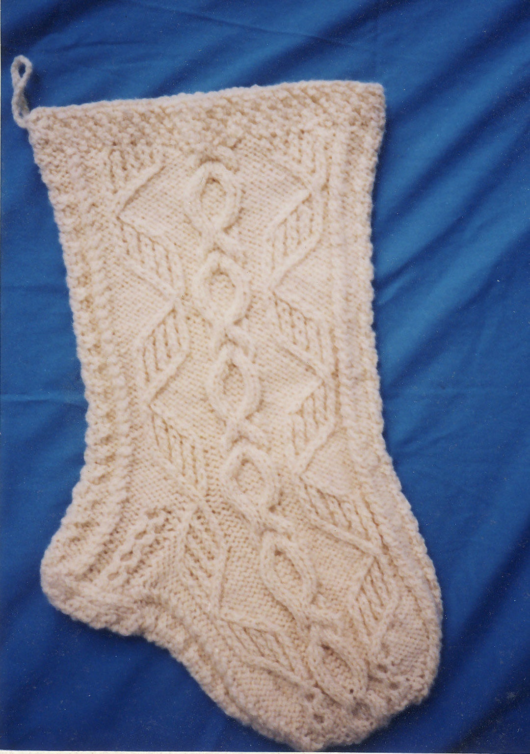 Aran Christmas Stocking Knitting Pattern - Lus-a'-chraois (honeysuckle ...