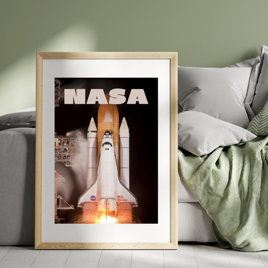 NASA Spacecraft Endeavour Poster - Etsy