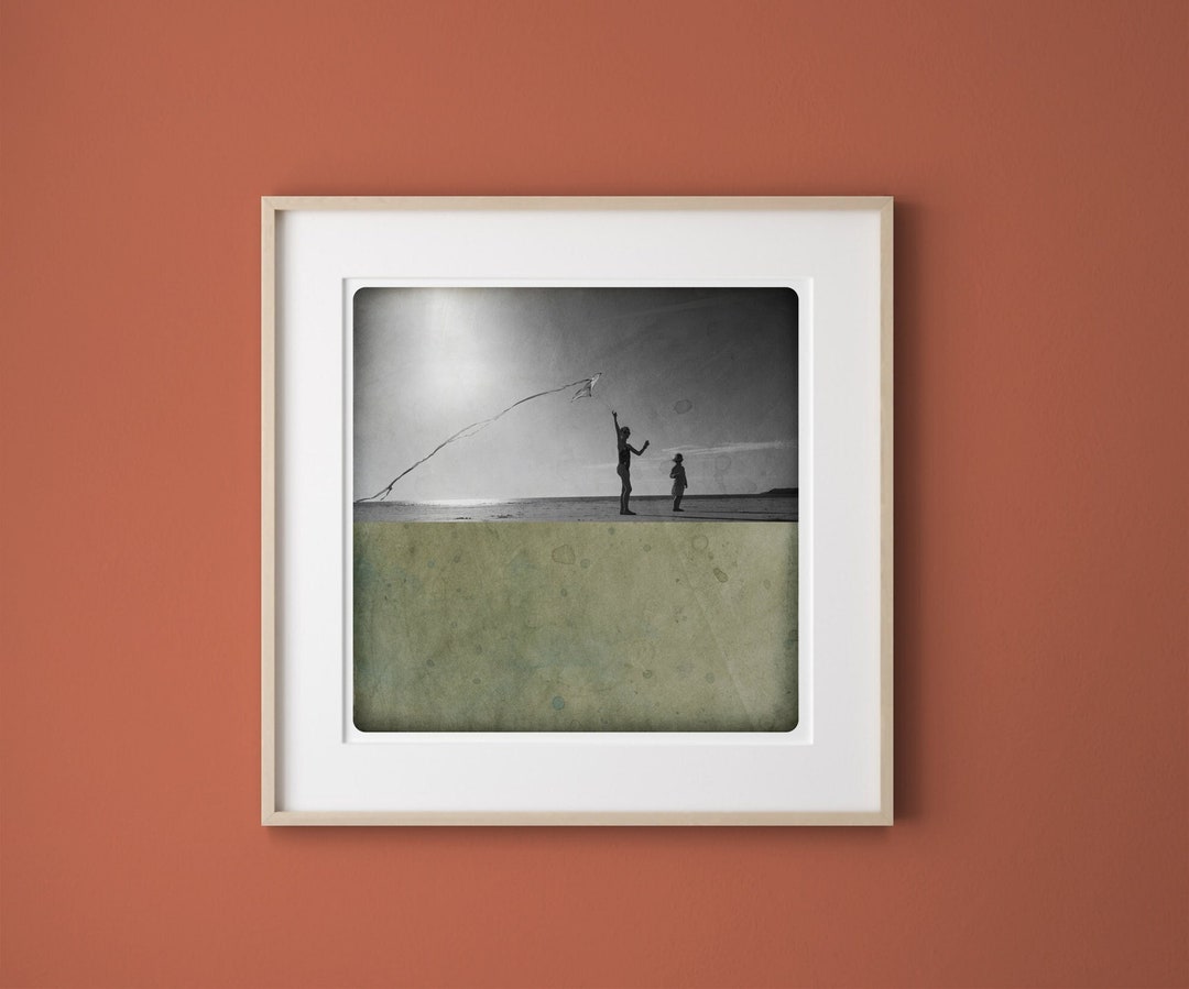Deer Kite Fine Art Print: Beach Silhouettes, Khaki Ink Pole Kaki - Etsy