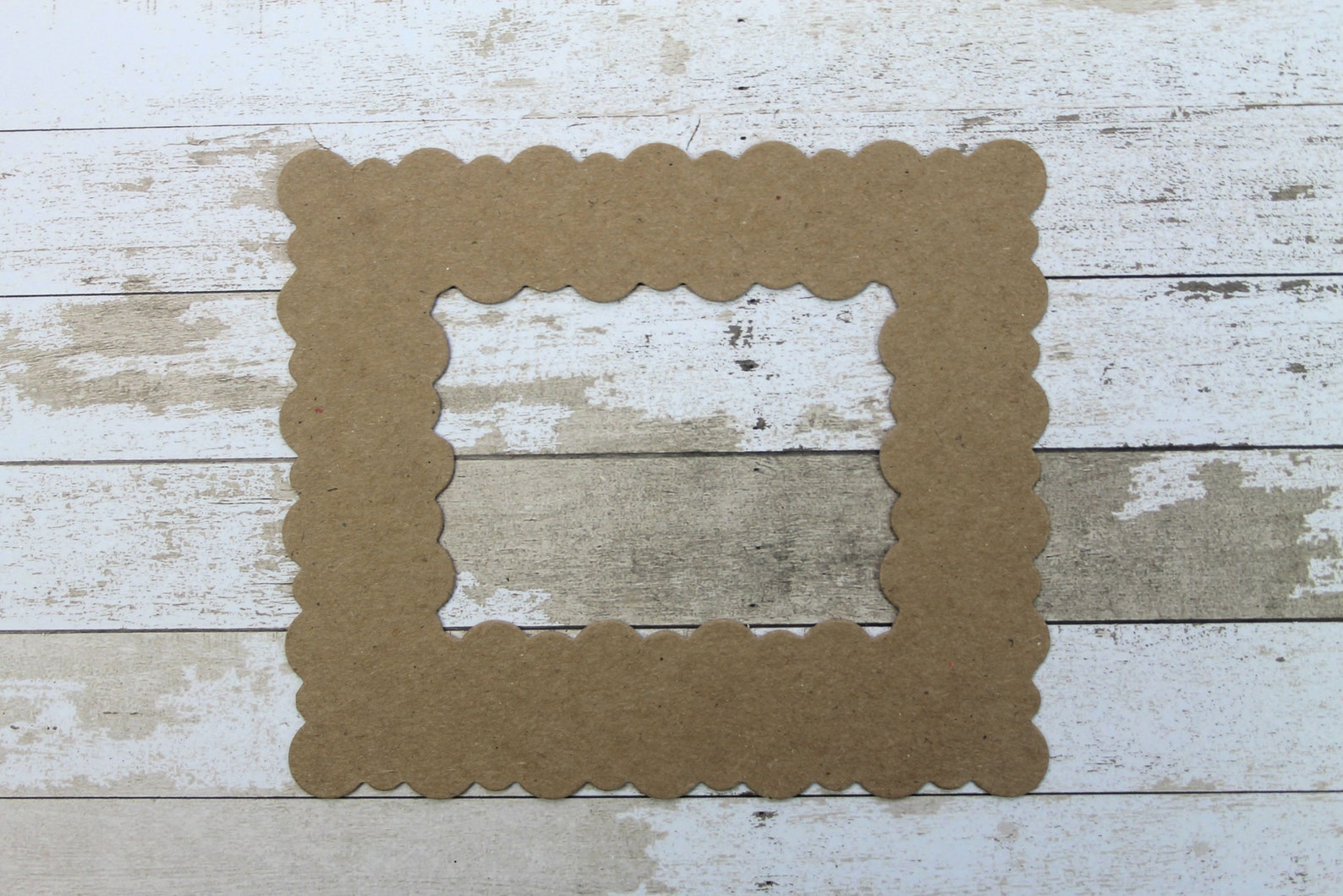 3 Frames Scalloped on Inner & Outer Edge - Bare Chipboard Photo Frame ...
