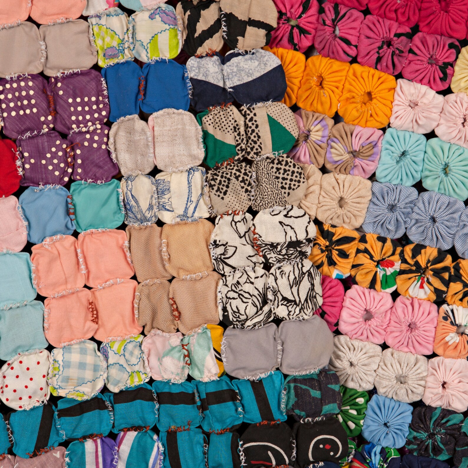 Popcorn Quilt | Multi-pattern Yo-yo Quilt - Etsy