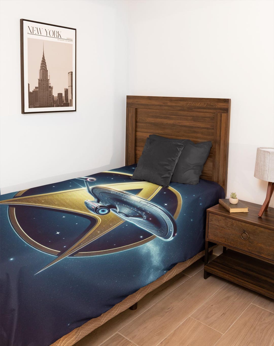 Star Ship Enterprise Fleece Sherpa Blanket - Star Trek Themed Home ...