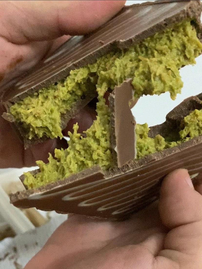 3 Pieces Large Kunafa Pistachio Chocolate Bar Inspired By The Viral
