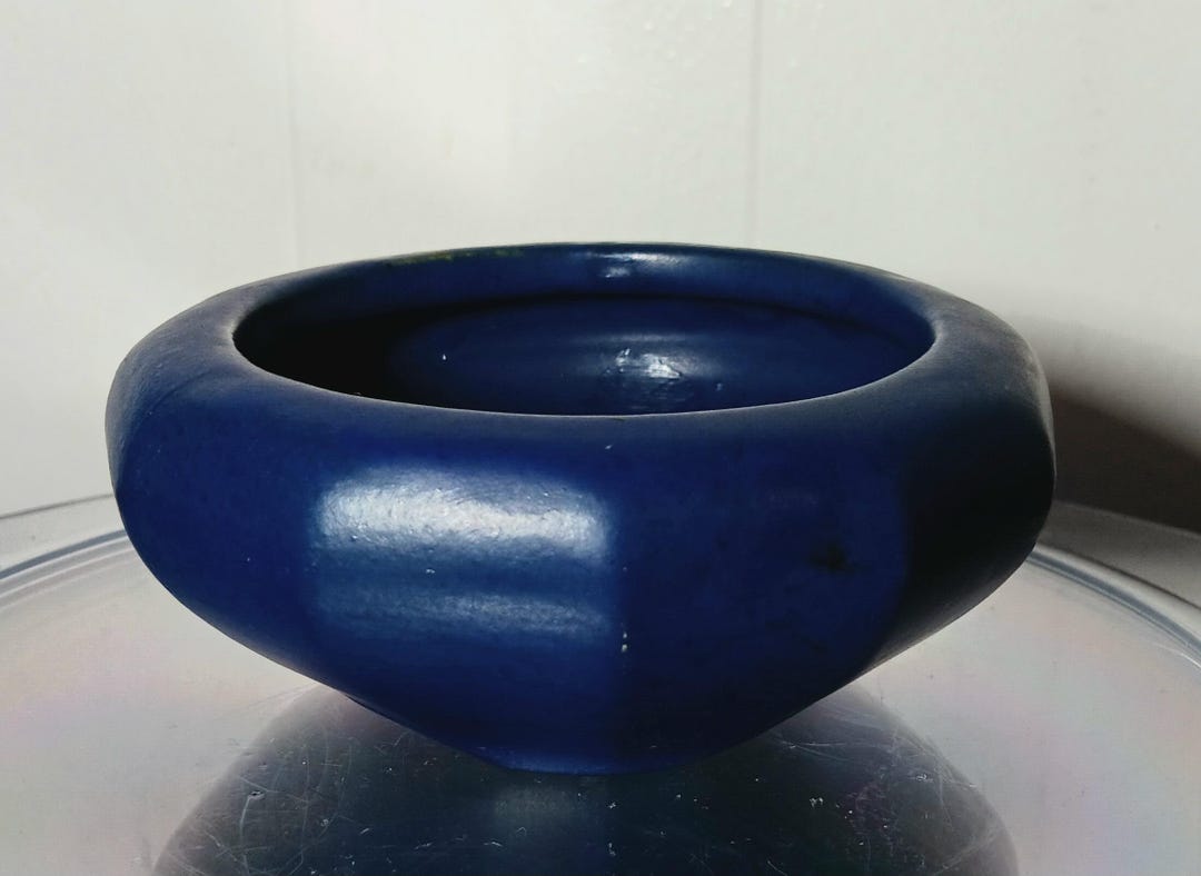 Brush Pottery Colonial Era Mat Blue Low Bowl 1920s - Etsy