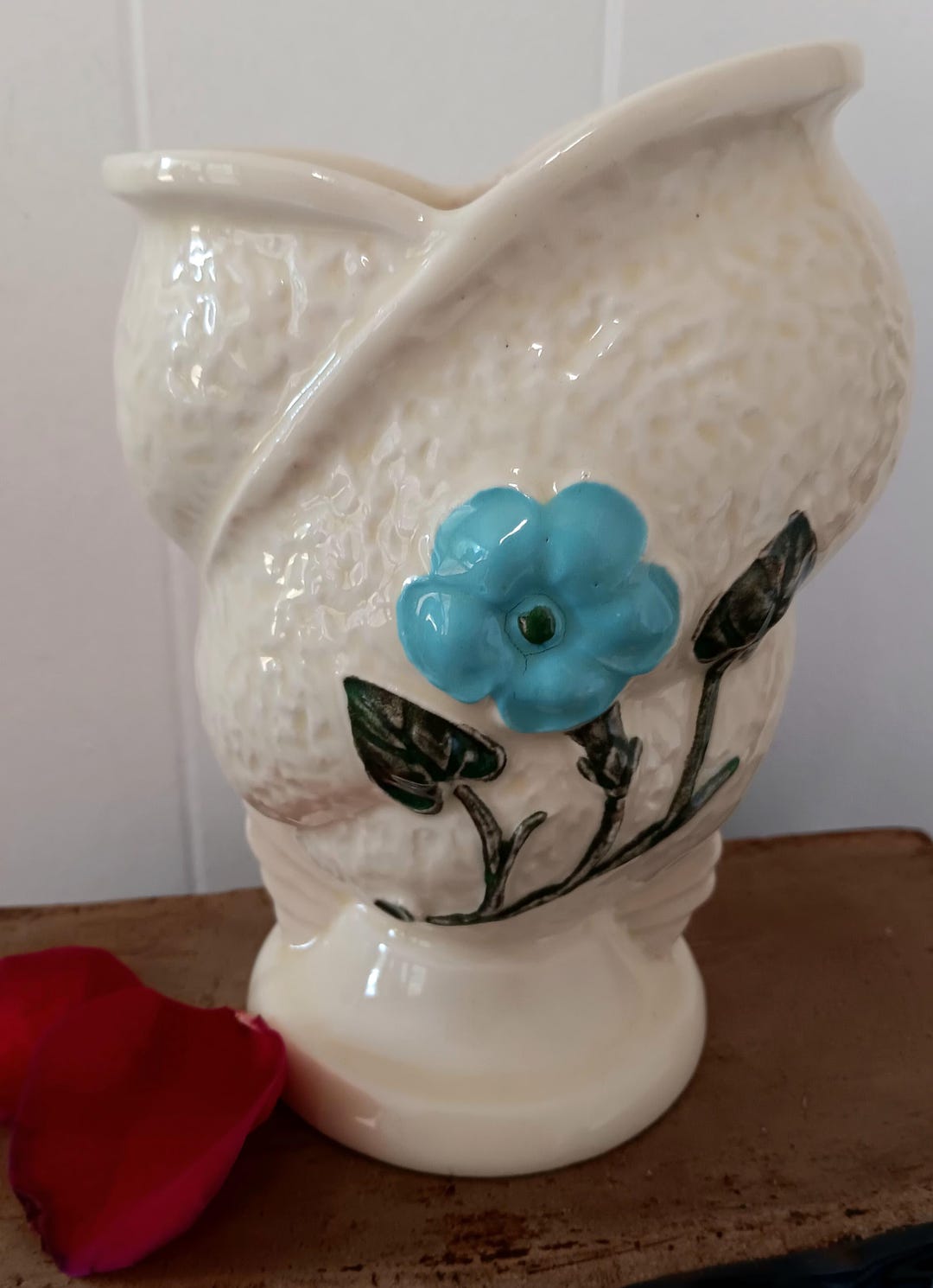 Vintage Hull Pottery Winged Shell Blue Flower Vase - Etsy