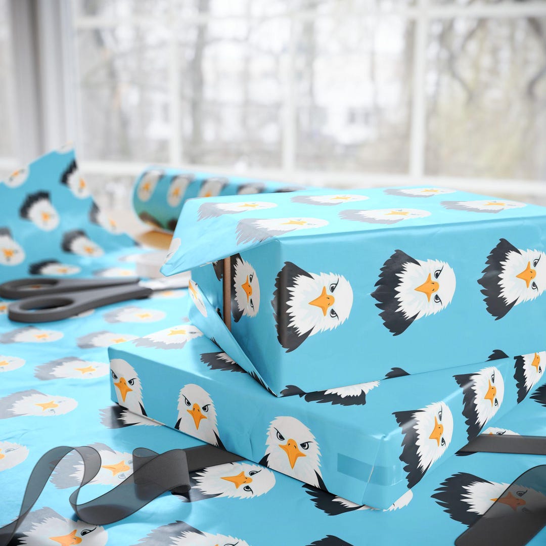 Bold Bald Eagle Wrapping Paper, Patriotic USA Gift Wrap, 4th of July ...