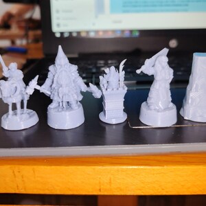 Ancient Dwarf Chess Set High-resolution Resin Fantasy Chess Pieces ...