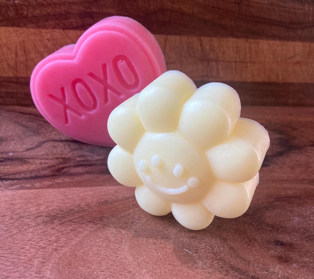 Super Cute Flower Smiley Face Soap Bar Flower Hippie Fun Theme : Great ...
