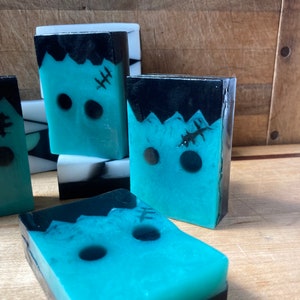 Halloween Handcrafted Soap Mummy or Frankenstein Alien or Skull Theme ...