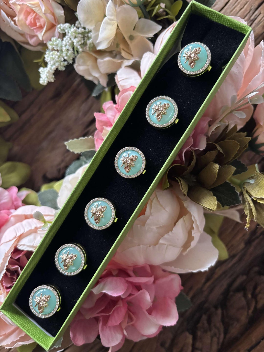 Queen Bee Button Jewels Clip on Button Cover Button Accessories Button ...