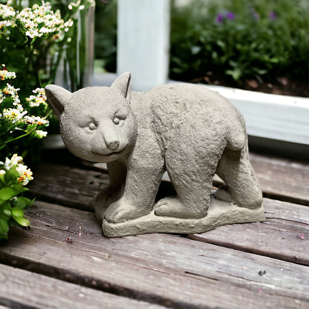 Walking Bear, Concrete Figure, Bear Statue, Animals Lovers, Stone Bear ...