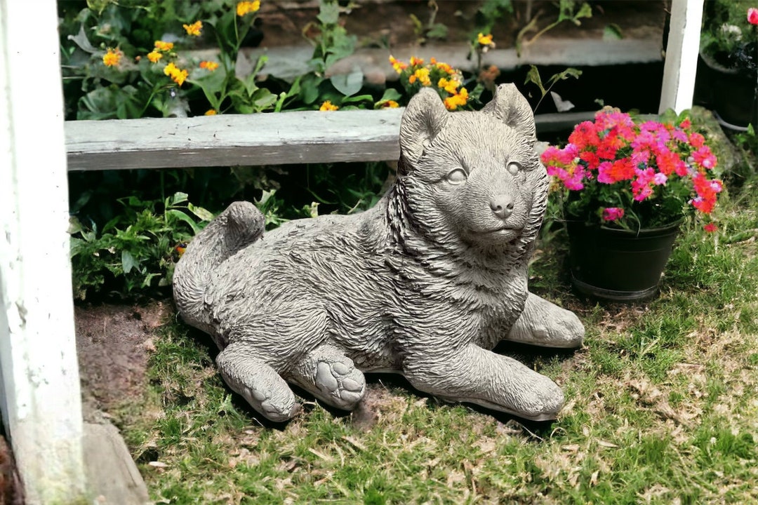 Husky Statue, Dog Memorial, Siberian Husky, Dog Sculpture, Garden ...