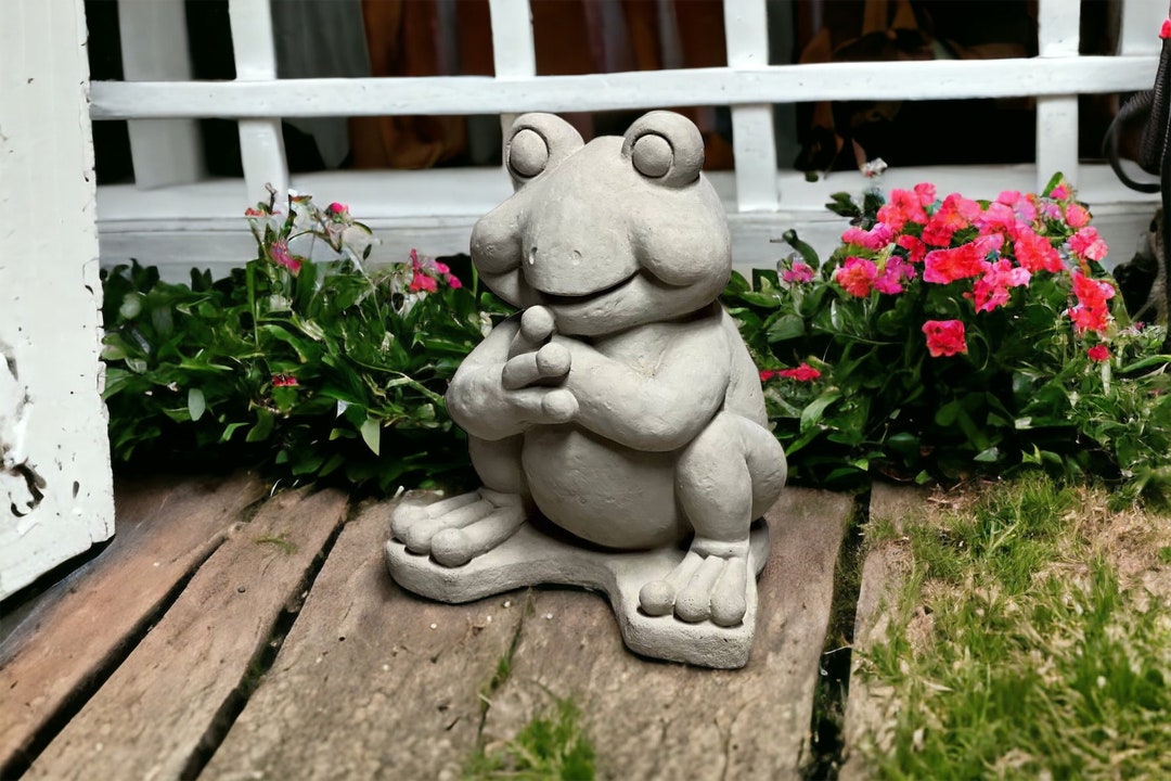Frog Figure, Concrete Toad, Garden Frog, Animal Frog Figure, Outdoor ...
