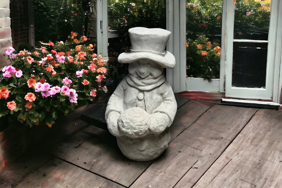 Snowman Figure, Garden Sculpture, Detailed Snowman, Outdoor Statue ...