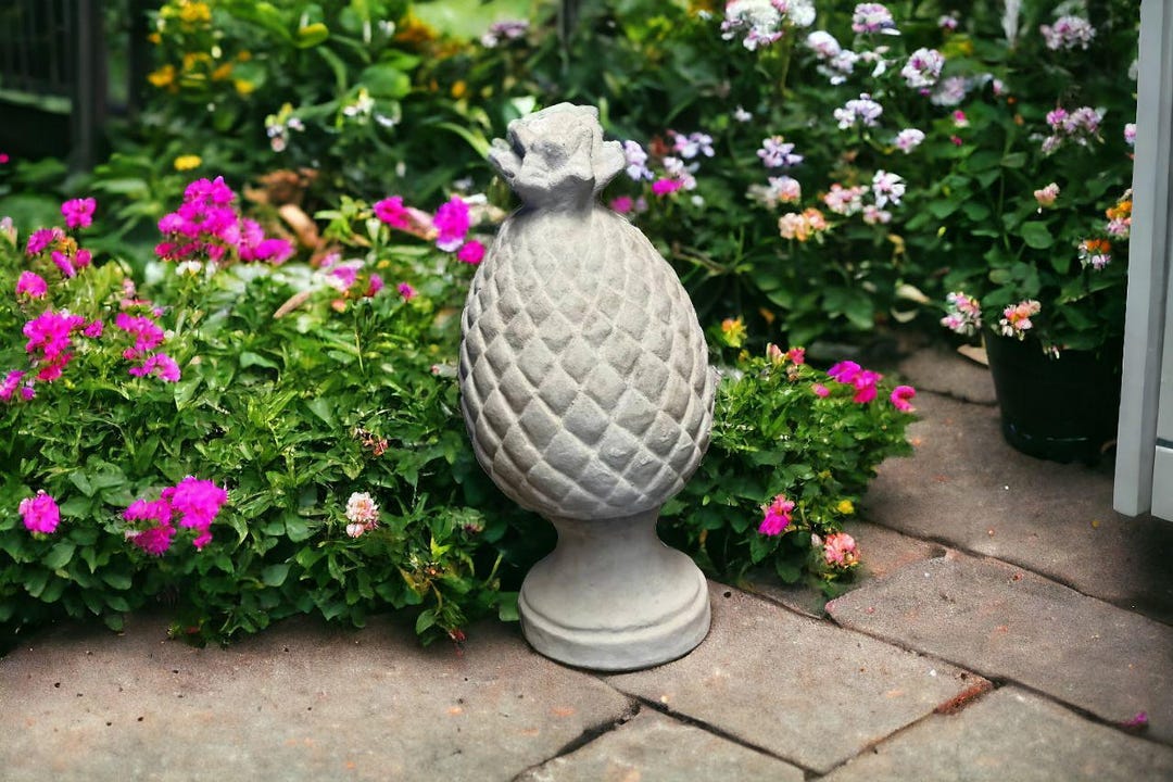 Pineapple Statue, Concrete Pineapple, Garden Decoration, Detailed ...