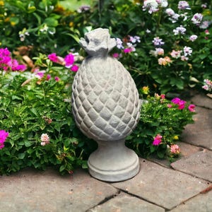 Pineapple Statue, Concrete Pineapple, Garden Decoration, Detailed ...