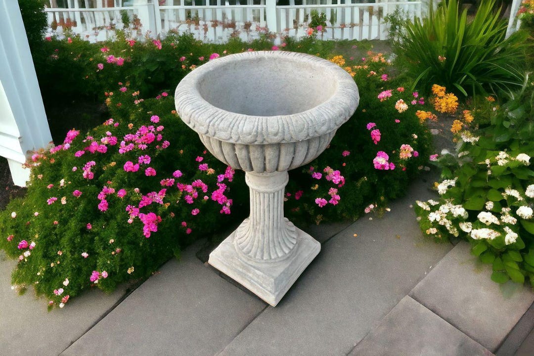 Corinthian Urn, Planter Sculpture, Massive Figurine, Flowers Planter ...