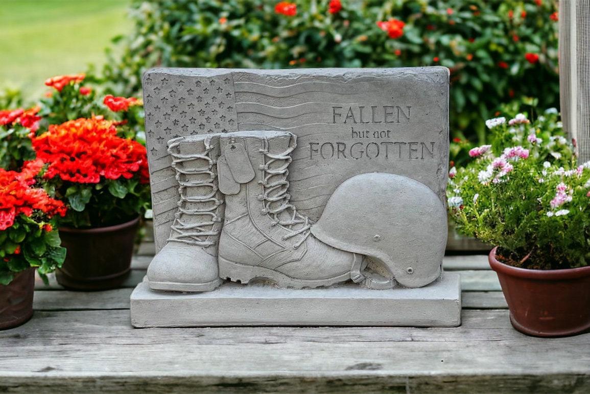 Soldier Memorial, Yard Sculpture, Military Statue, Garden Memorial ...