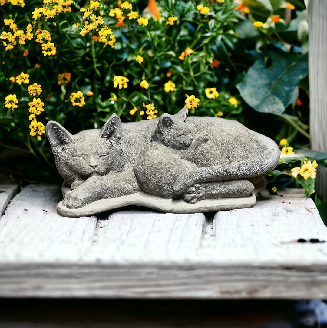 Laying Cats, Two Kitten Statue, Cat and Kitten, Concrete Figure, Cats ...