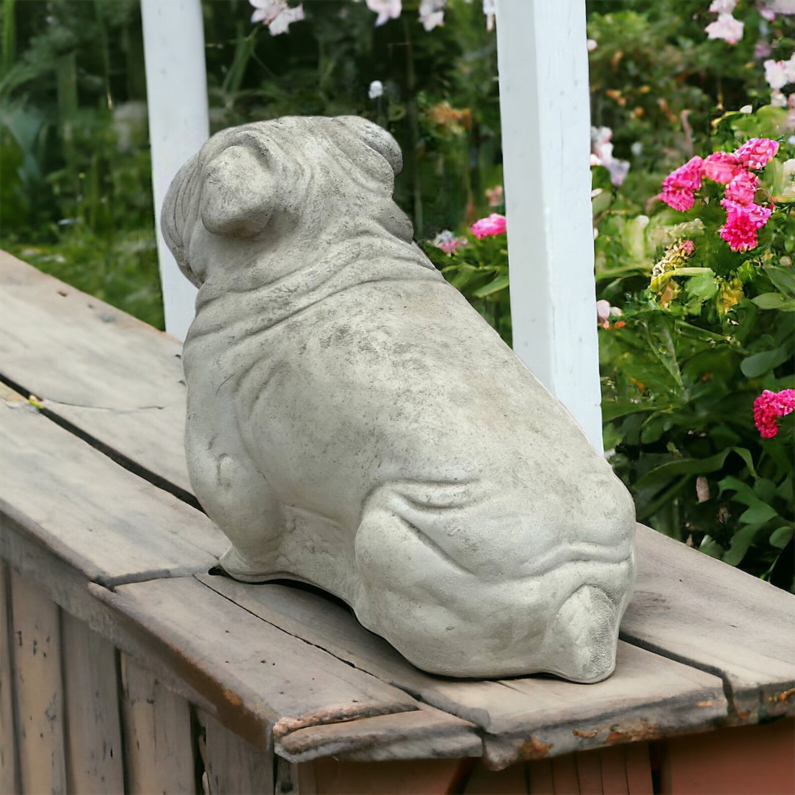 Large Bulldog, Dog Statue, Massive Dog, Bulldog Sculpture, Concrete ...