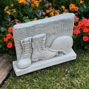 Soldier Memorial, Yard Sculpture, Military Statue, Garden Memorial ...