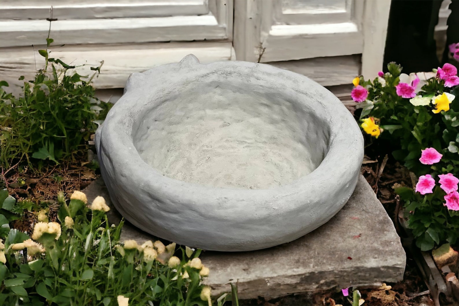 Concrete Bowl, Cat Face, Dish Sculpture, Garden Statue, Water Drinker ...
