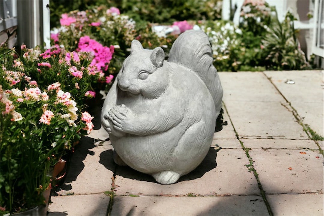 Garden Squirrel, Concrete Statue, Bubba Squirrel, Stone Animal, Outdoor ...