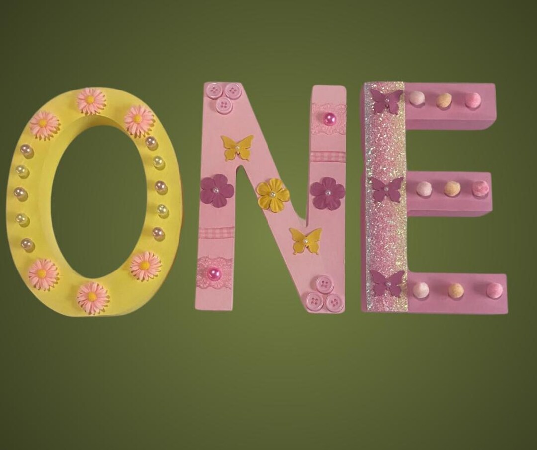 ONE Letter Sign: Pastel Floral 1st Birthday Decor - Etsy