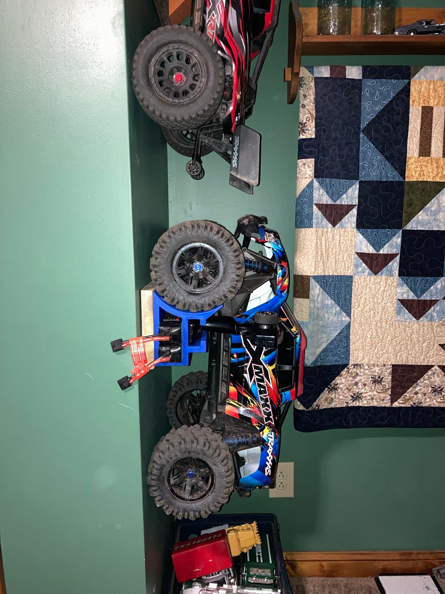 Traxxas Xmaxx Xrt Remote Control Battery Holder Wall Mount - Etsy
