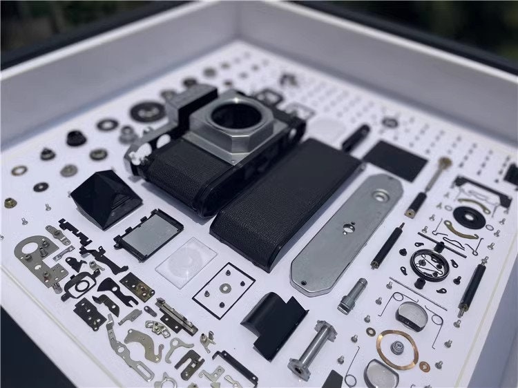 Disassemble Camera Wall Decor, Camera Teardown, Deconstructed Camera ...
