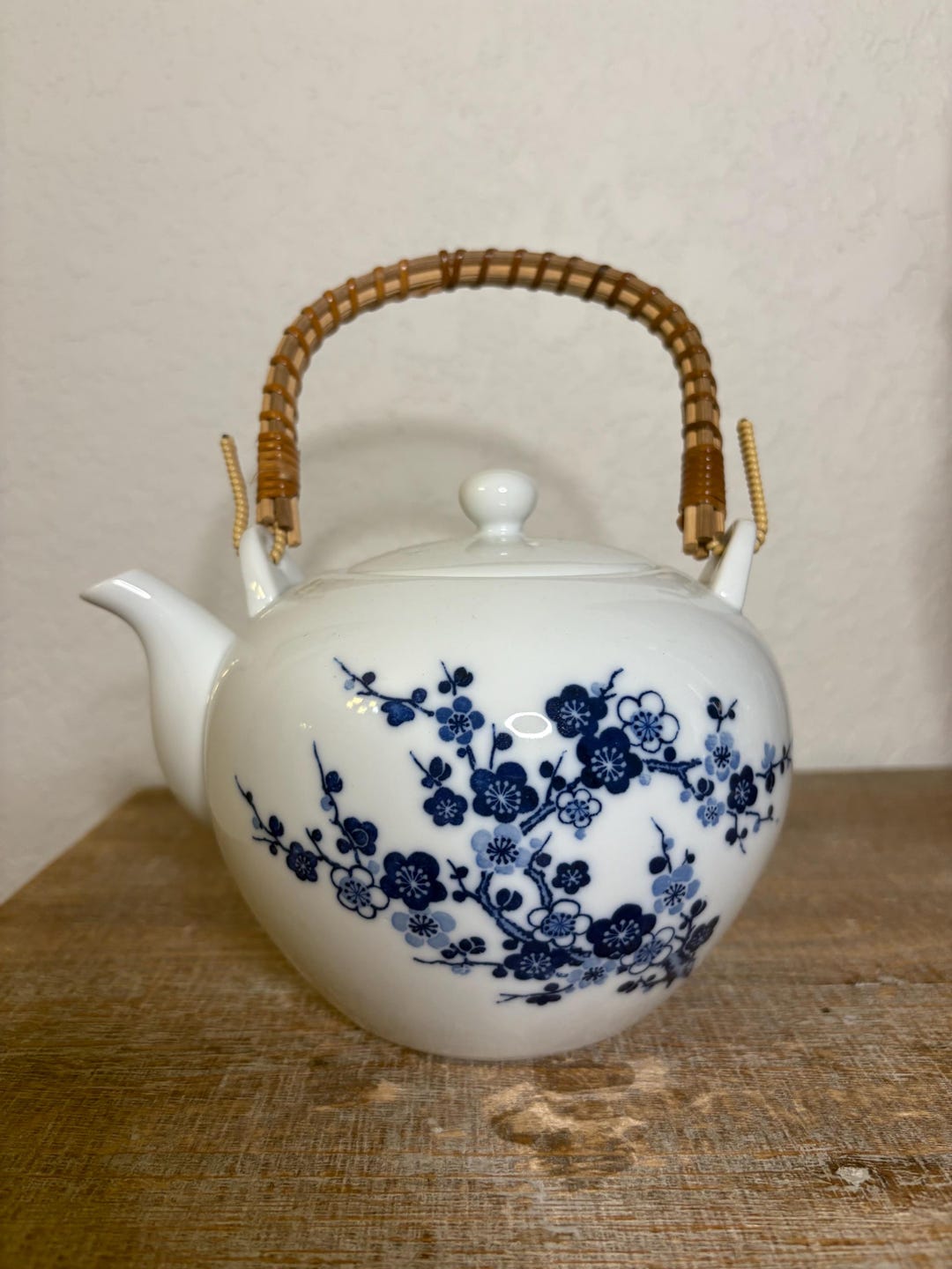 Vintage OMC Japan Blue and White Teapot With Floral Design and Woven ...
