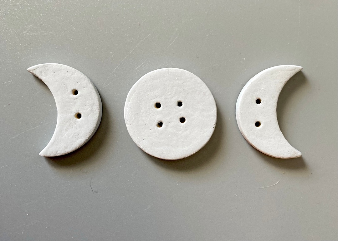 Triple Moon Buttons in White or Grey, Goddess Accessories, Wiccan - Etsy