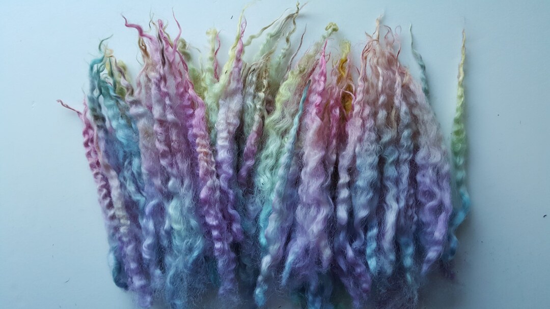 Mechones de lana DAWN rizos separados teñidos a mano muñecas - Etsy España