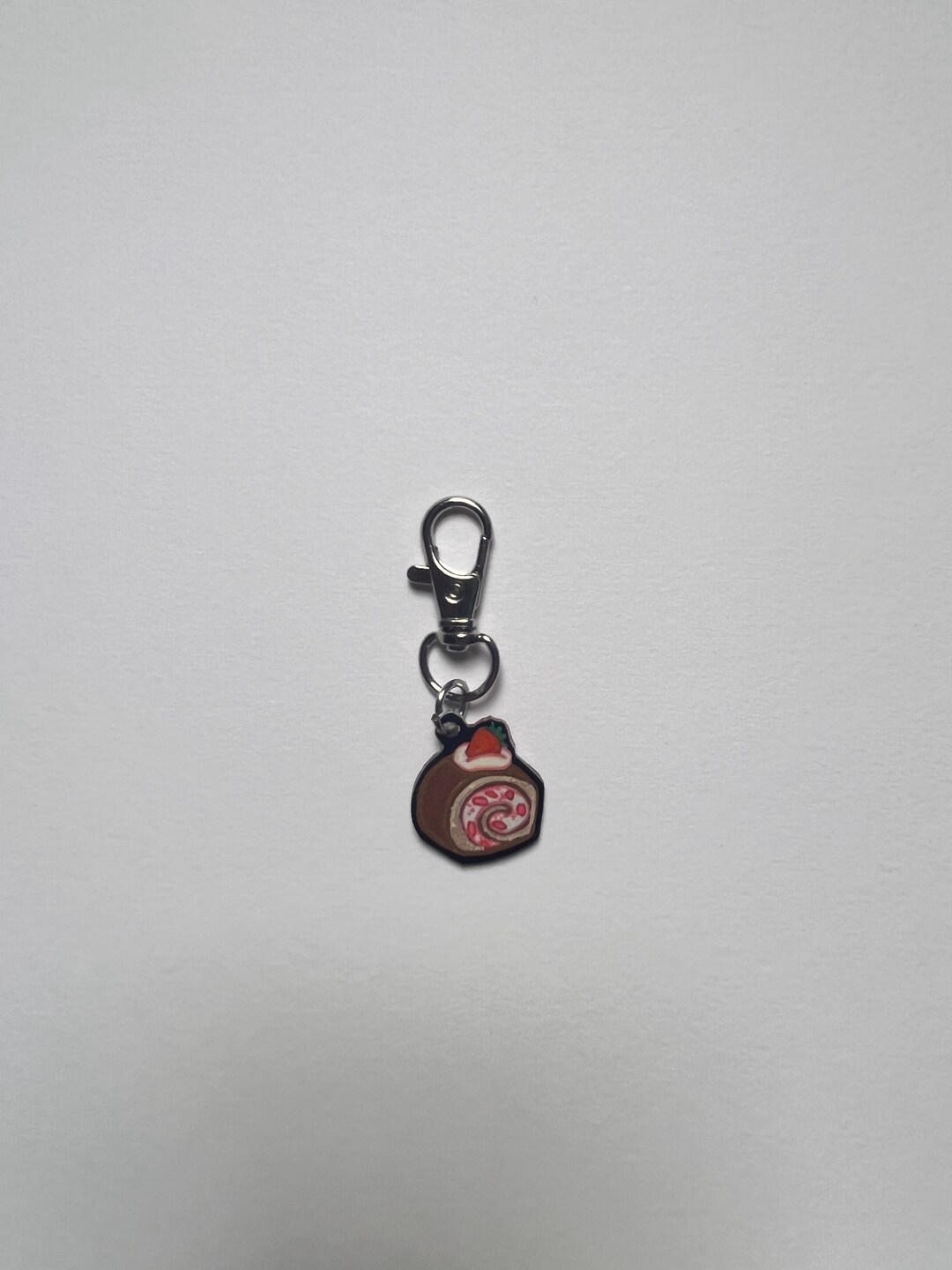 Tiny Strawberry Swirl Cake Keychain - Etsy