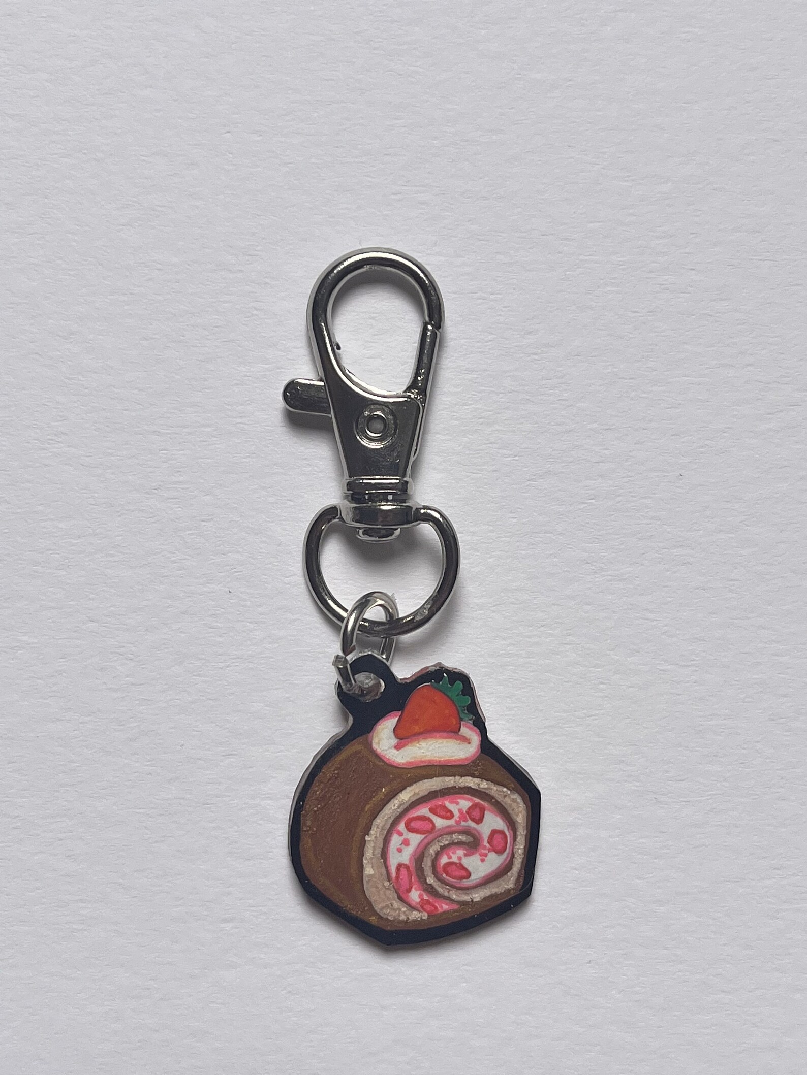 Tiny Strawberry Swirl Cake Keychain - Etsy