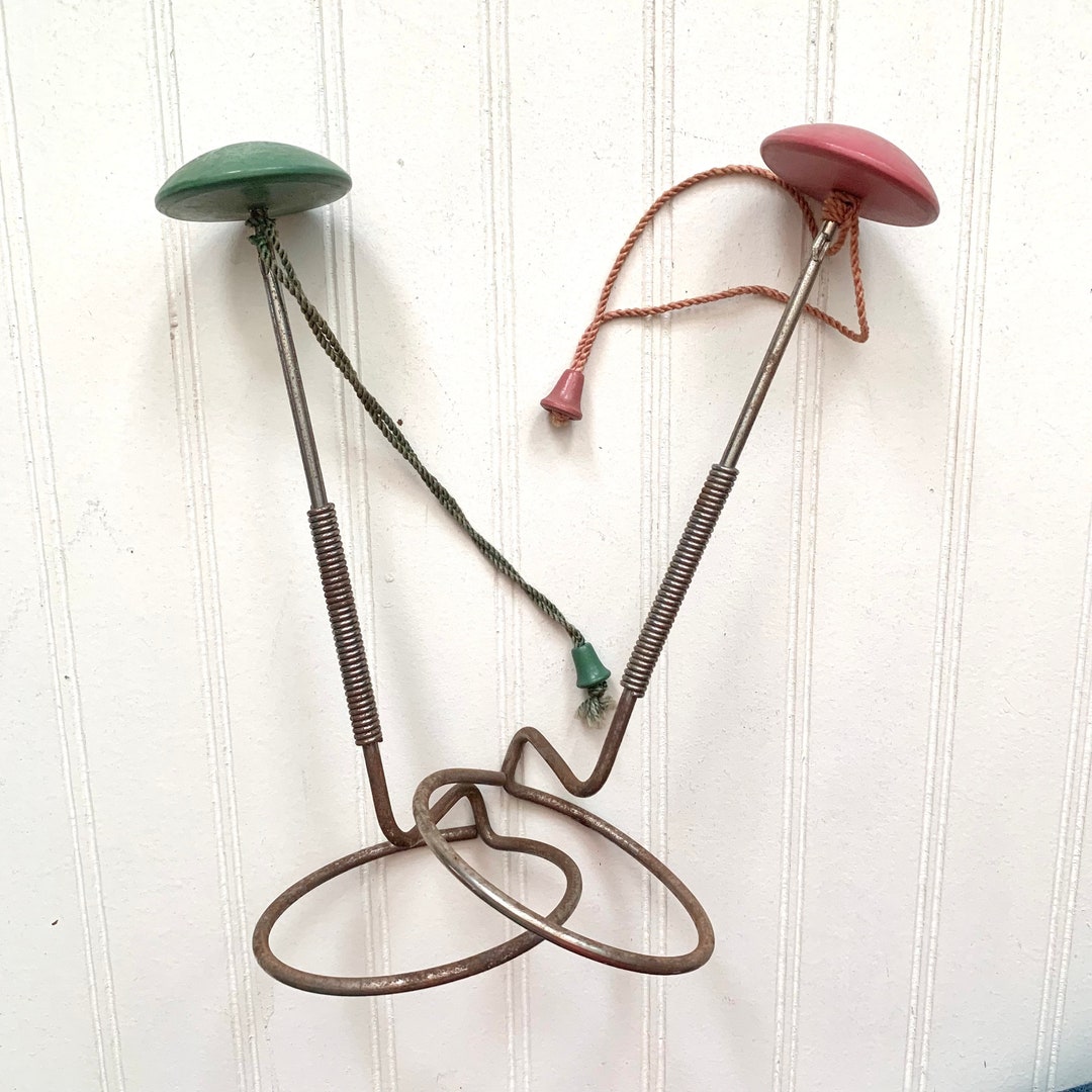Vintage Spring Loaded Wood Hat Stands, Pink or Green, Hattery Store ...