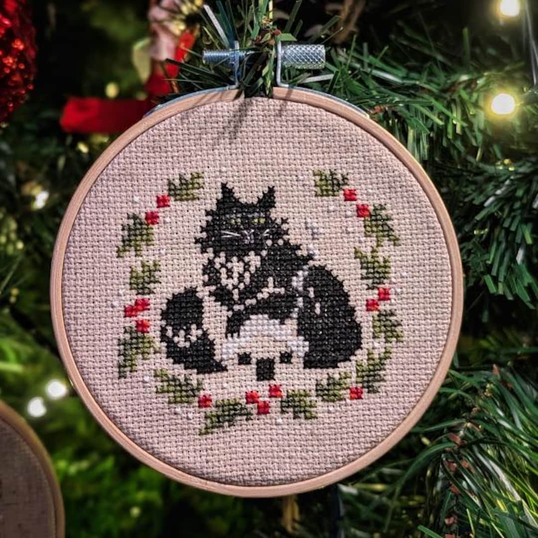 Mini YULE CAT Cross Stitch - A Legends of Yule Pattern - Instant ...