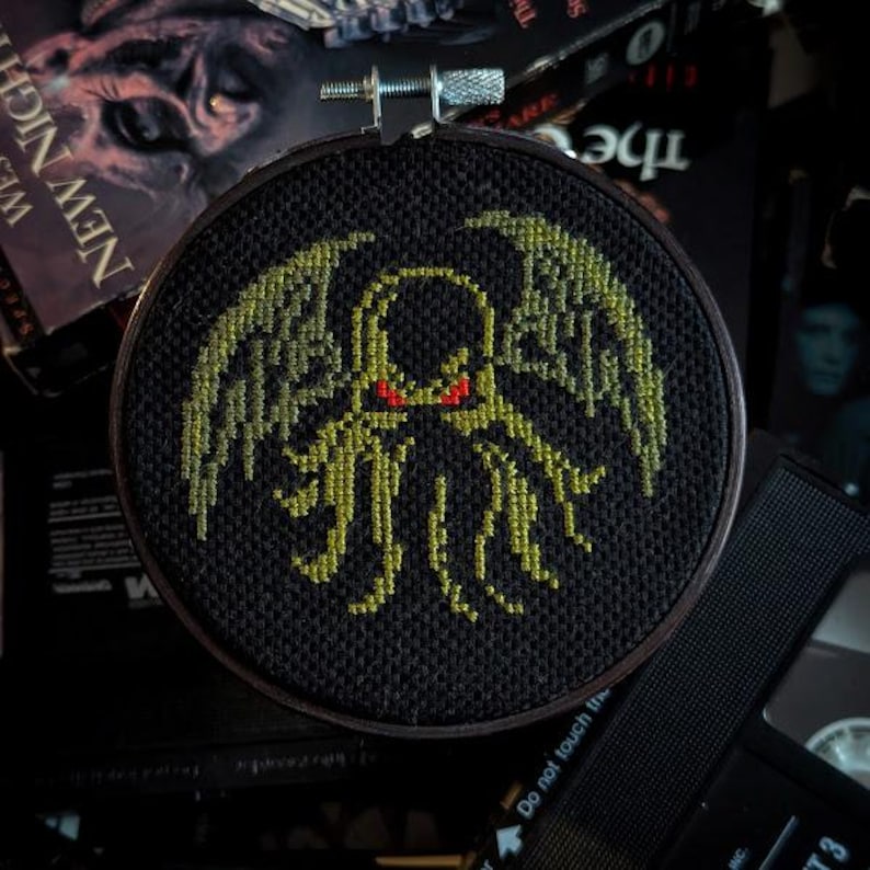 Mini CTHULU Cross Stitch - an Icons of Horror: Evil Entities Pattern ...