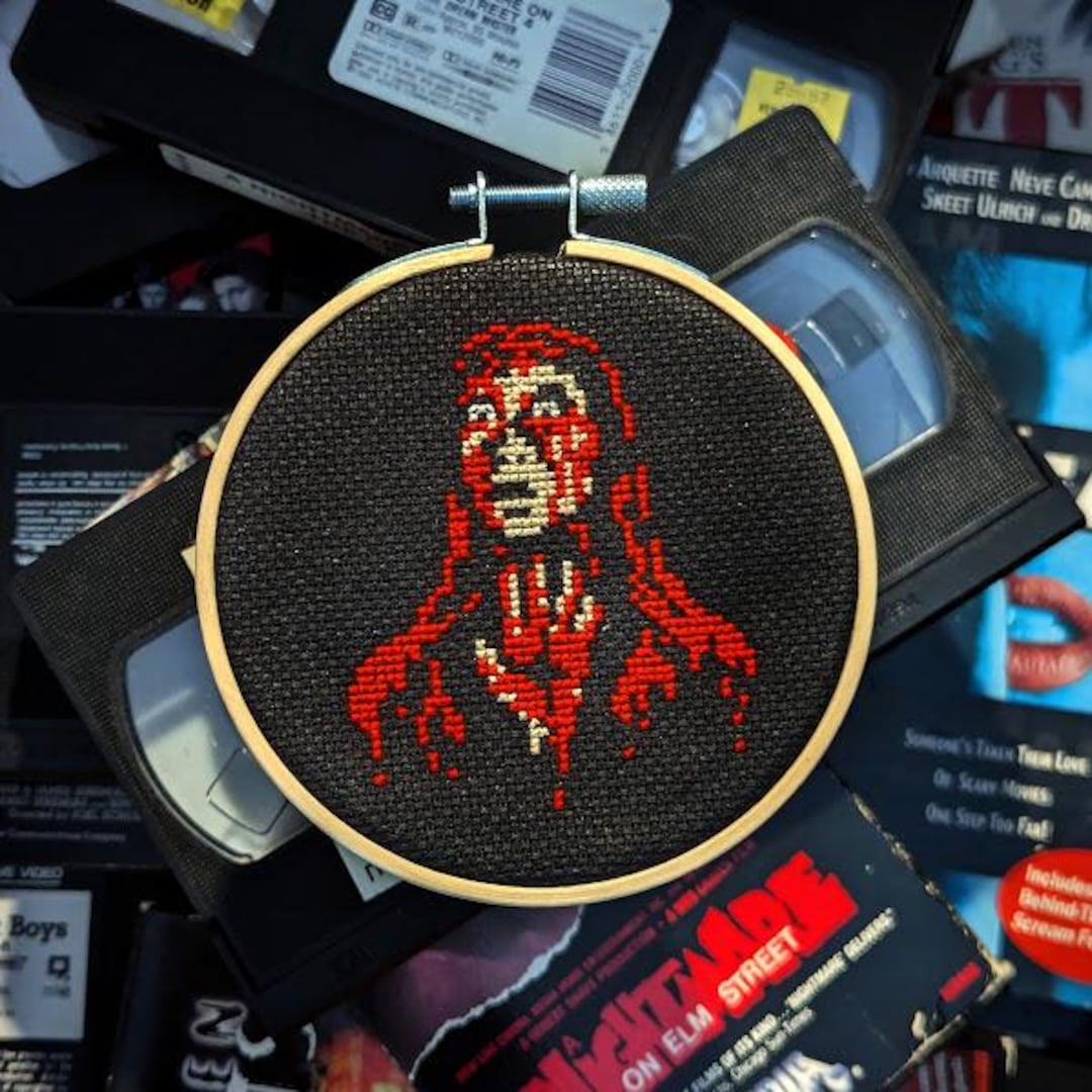 Mini CARRIE WHITE Cross Stitch - an Icons of Horror: Vengeful Spirits ...