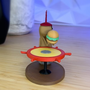 Cockroach Eating Burger Figurine | 3D Printed - Etsy