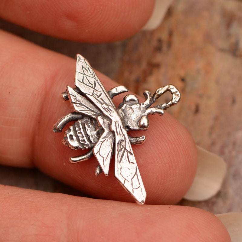 Bee Charm - Etsy