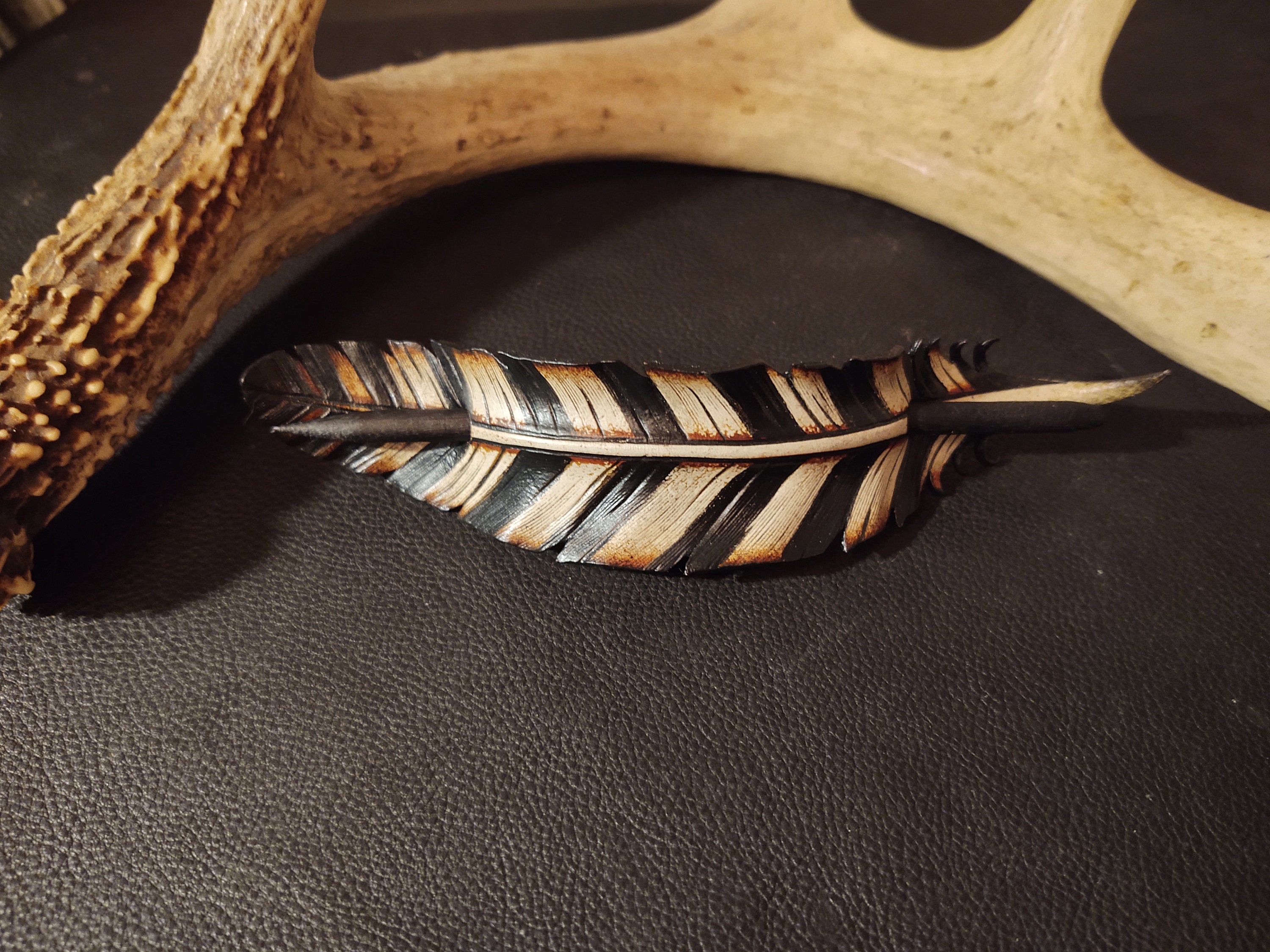 LEATHER FEATHER BARRETTE - Etsy Sweden