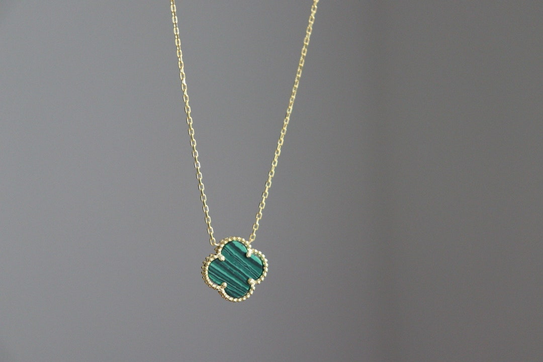 Four Leaf Clover Single Necklace Green and Gold - Etsy