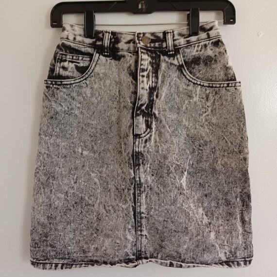 Vintage 80's Guess Grey Acid Wash Denim Jean Mini Ski… - Gem