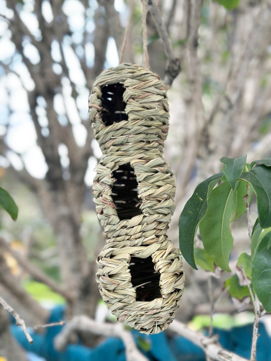 Handwoven Birdhouse for Gardens Straw Bird Nest Outdoor Bird Nest ...