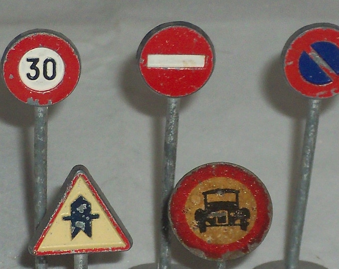 Dinky Toys Signs Road Signs Made in England British Toy Road Signs Stop ...