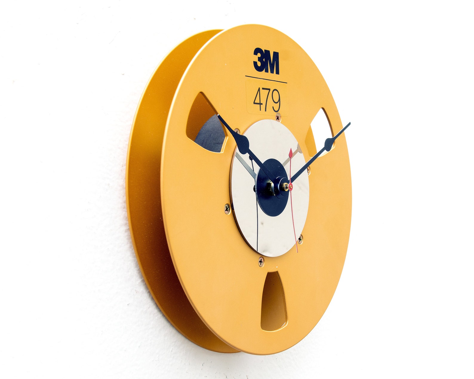 3M Video Tape Reel Clock, Upcycle, Analog, Music, Repurpose, Recycle ...