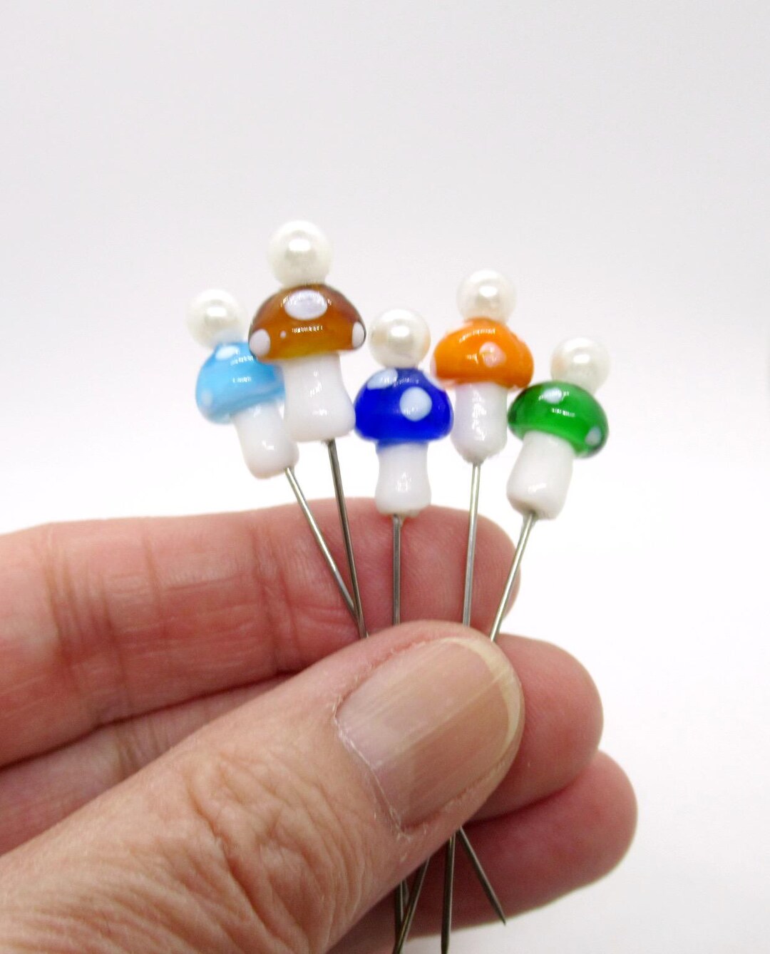 Decorative Beaded Pins With Felt Booklet Storage - Fancy Straight Pins ...