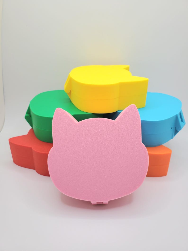 Cat Shaped Retainer Case, Case for Orthodontics Such as Retainers ...