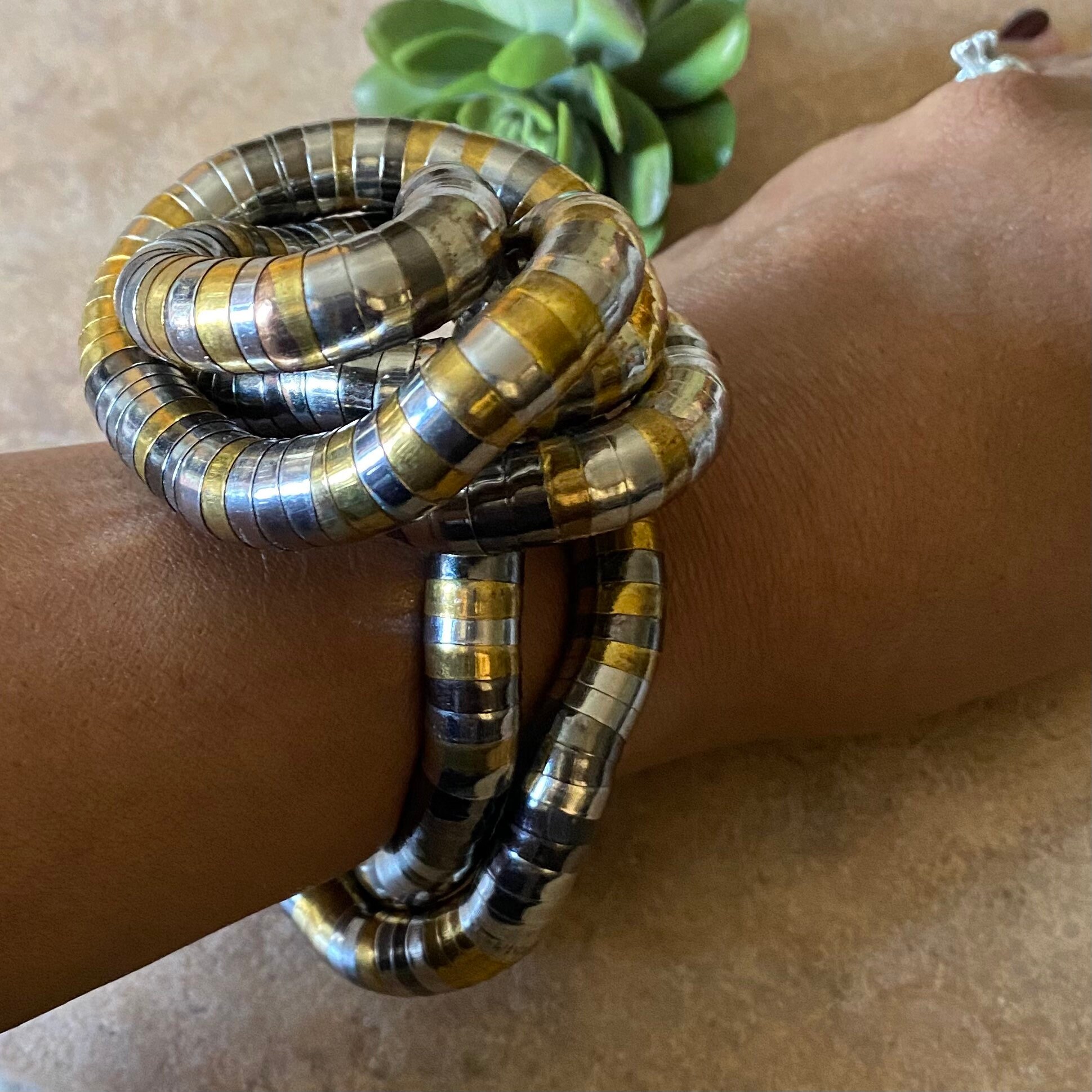 Bendy Tricolor Snake Sculptural Necklace - Etsy